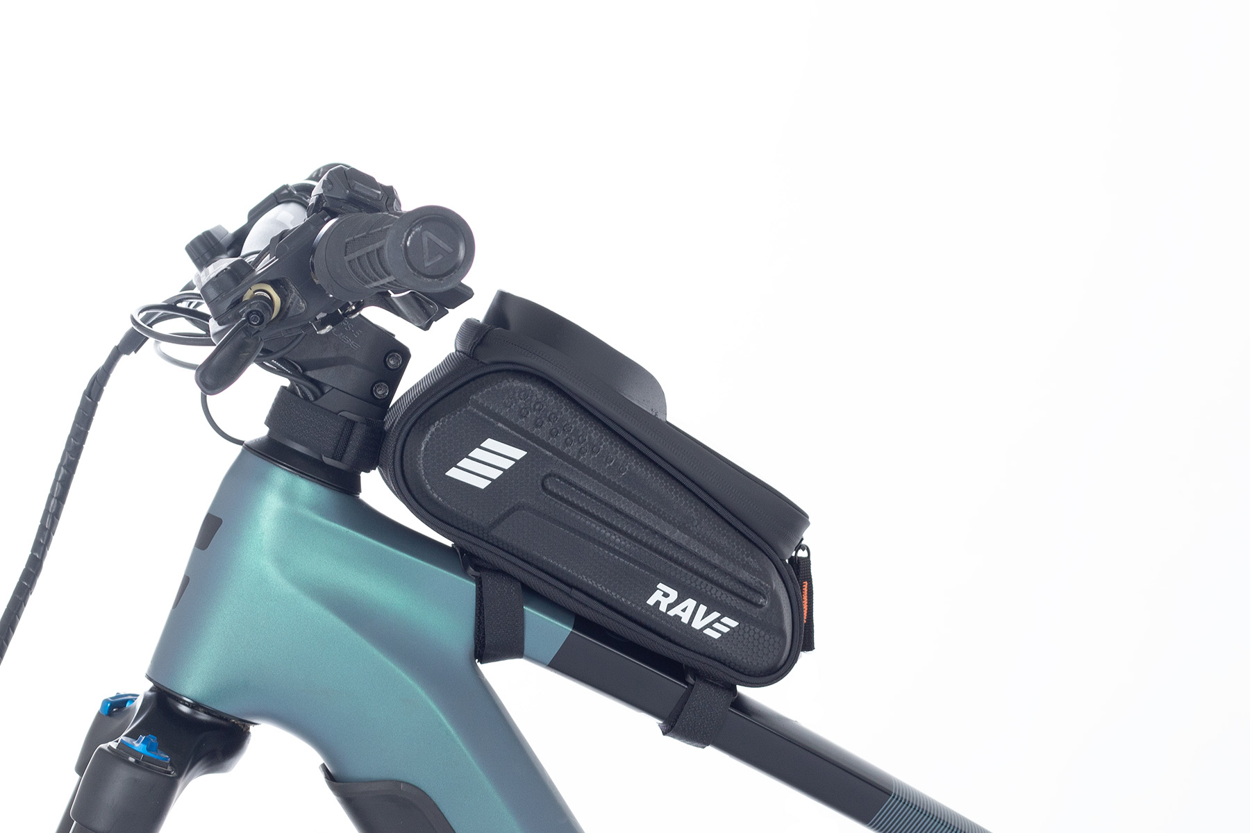 Bike phone holders: overview and the new RAVE bike frame bag